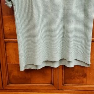 NorthStyle | Tops | Northstyle Ladies Green Rollup Sleeve Blouse Size ...